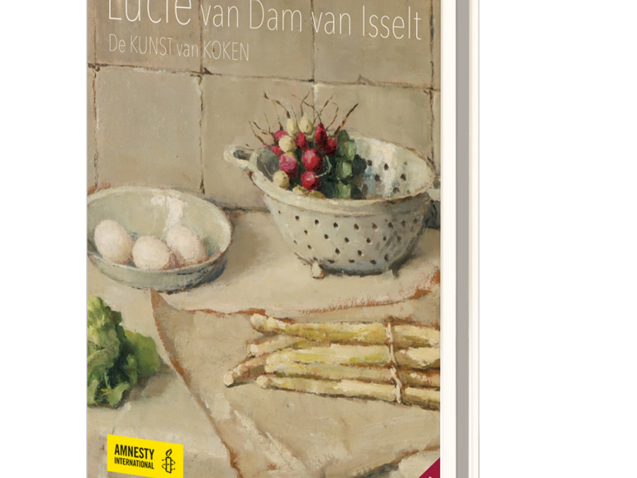 Kaartenmapje met env, groot: De Kunst van Koken, Lucie van Dam van Isselt, Amnesty International ...